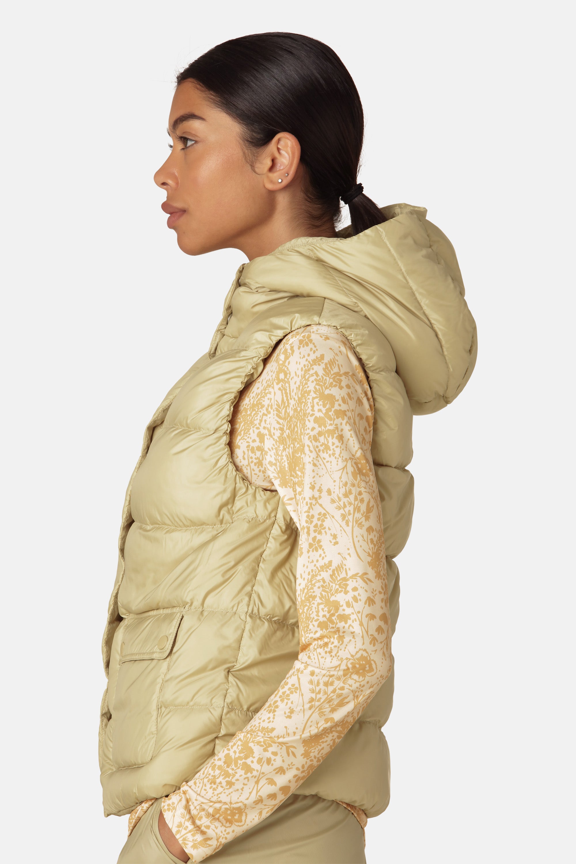 Outerwear that is Feminine and Functional - ILSE JACOBSEN