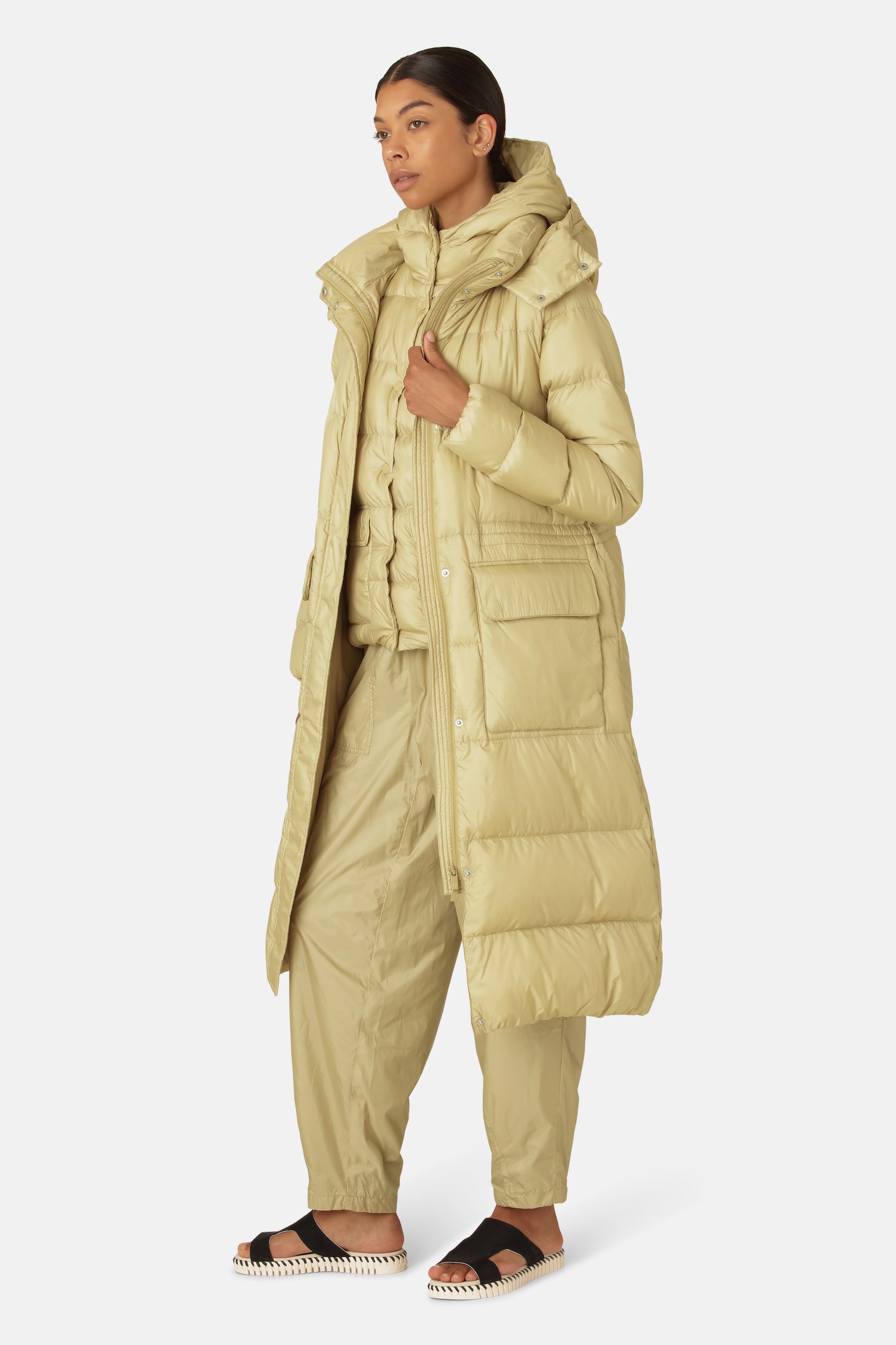 Outerwear that is Feminine and Functional - ILSE JACOBSEN