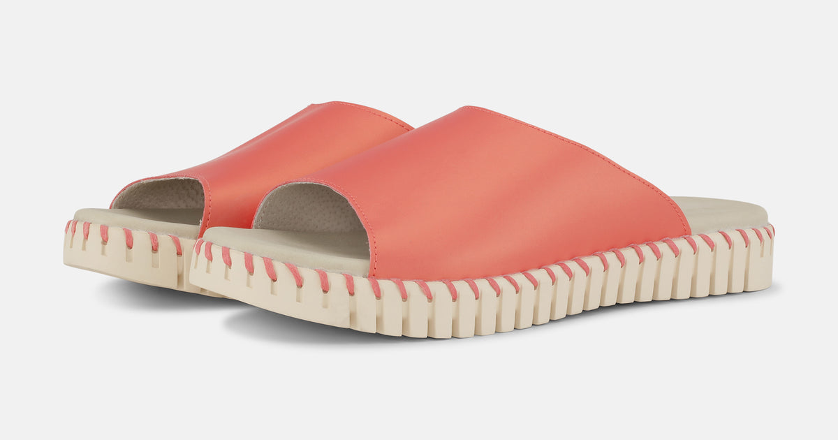 Sandals - Light Brick